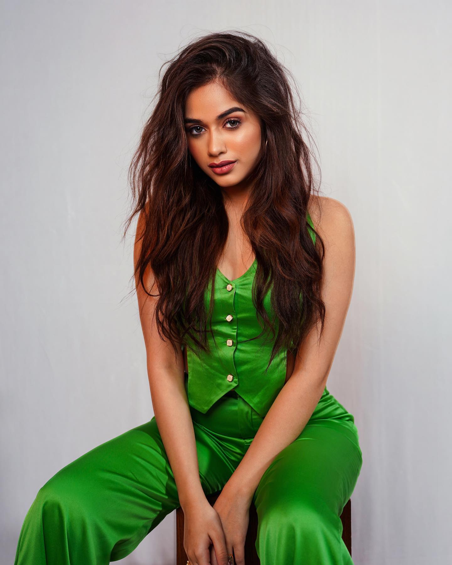 Jannat Zubair Rahmani New Photoshoot Sets Fire On Social Media, See ...