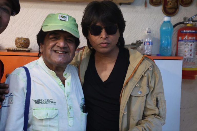 Raju Rahikwar Bags An Achievement Award By United Look Alike Artist ...