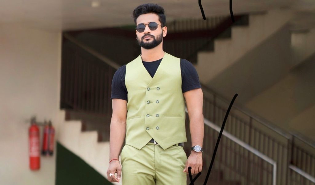 Nitesh Yadav Biography, Age, height, Girlfriend, Net Worth, Wiki & More ...