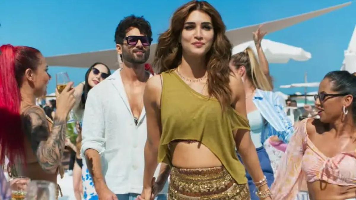 Shahid Kapoor and Kriti Sanon's Teri Baaton Mein Aisa Uljha Jiya Unveils a Unique Si-Fi Love ...